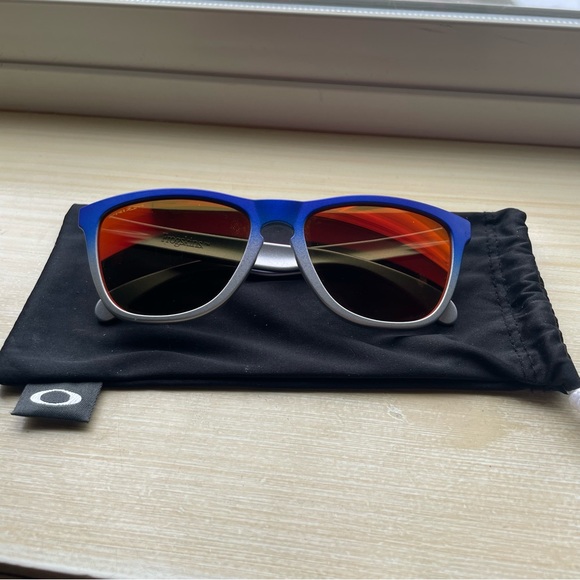 Oakley | Accessories | Oakley Frogskin Prizm Ruby Sunglasses Blue ...